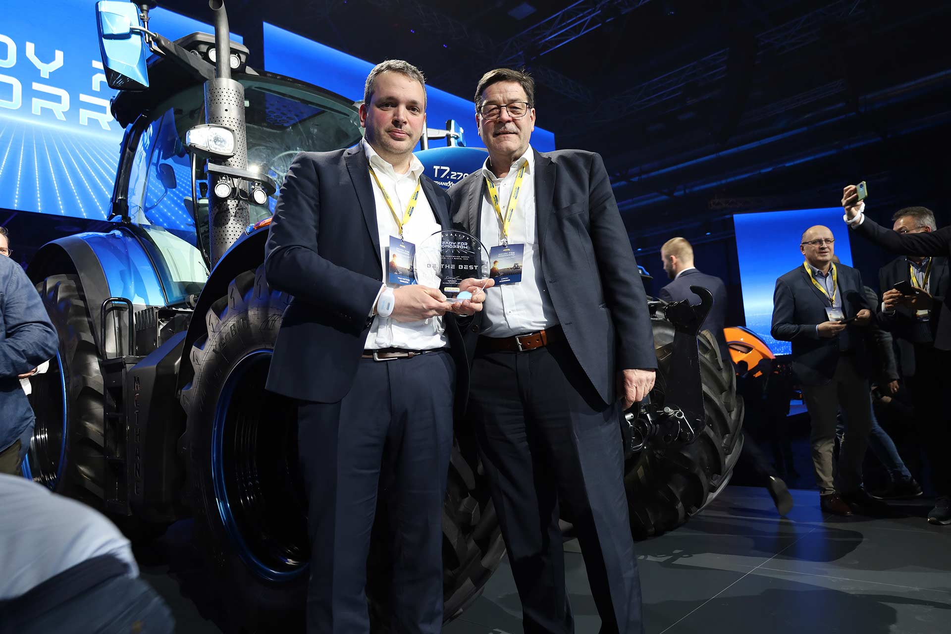 NEWTEC ist bester New Holland-Mähdrescherhändler Deutschlands – NEWTEC ...